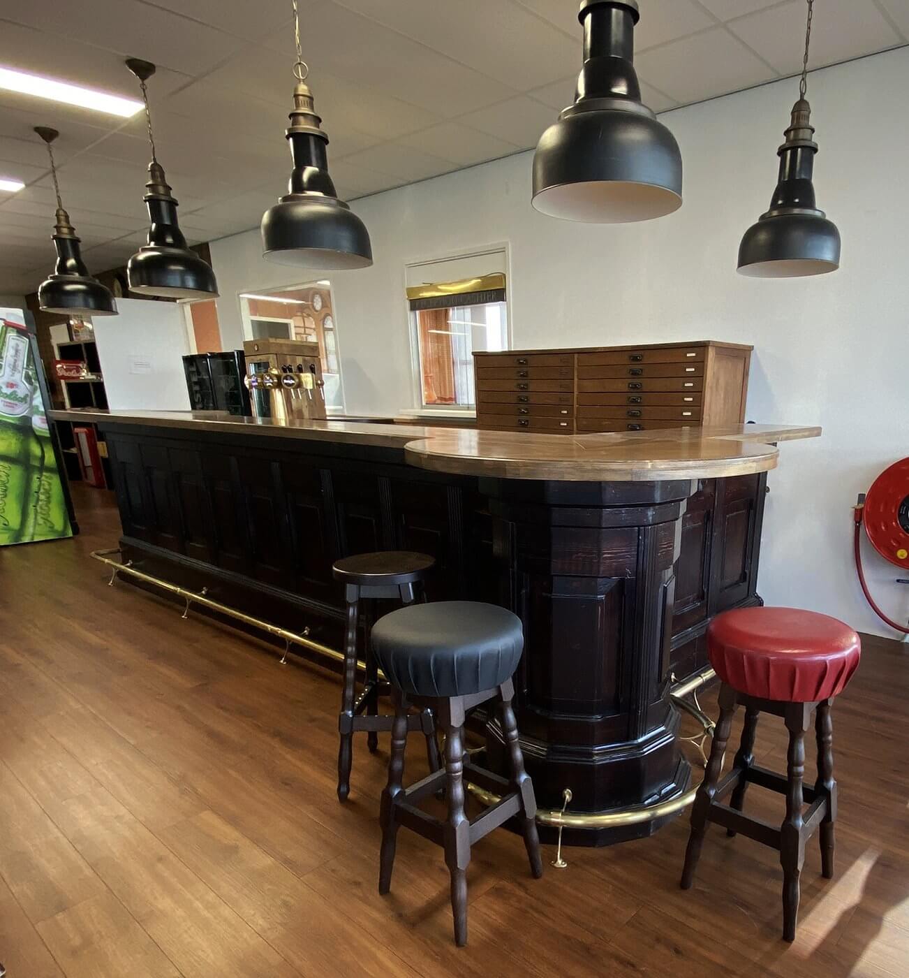 Prachtige luxe café bar gebruiksklaar